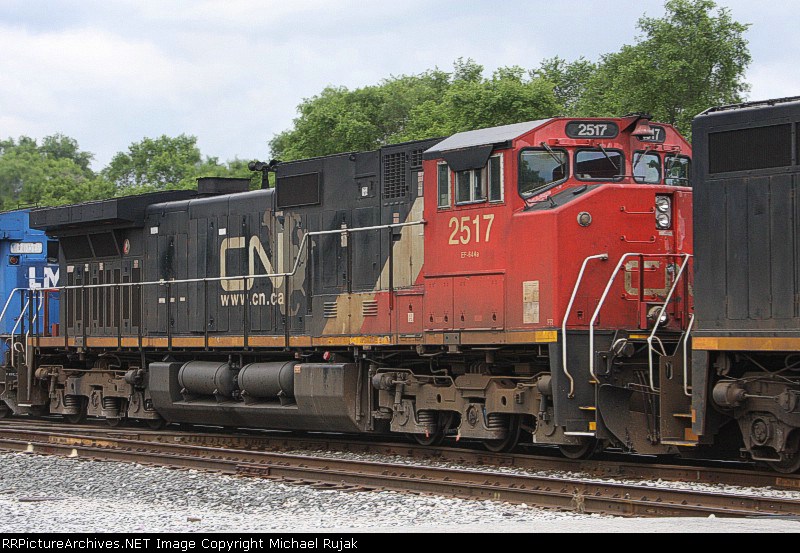 CN 2517